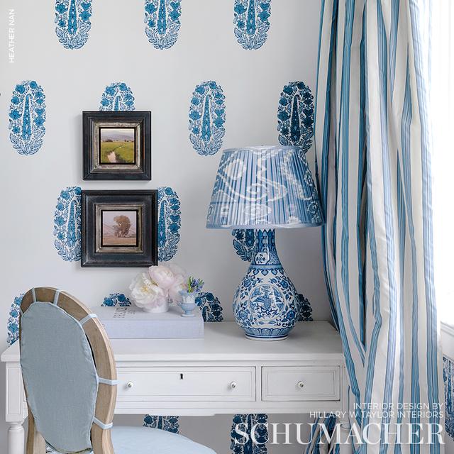 Askandra Flower - Delft Wallpapers | Schumacher