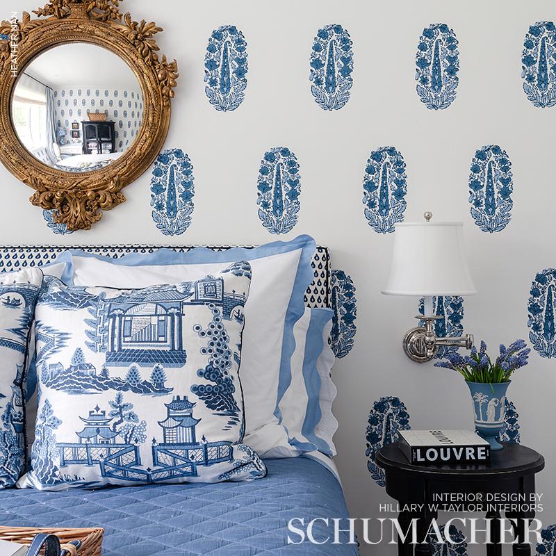 Askandra Flower - Delft Wallpapers | Schumacher