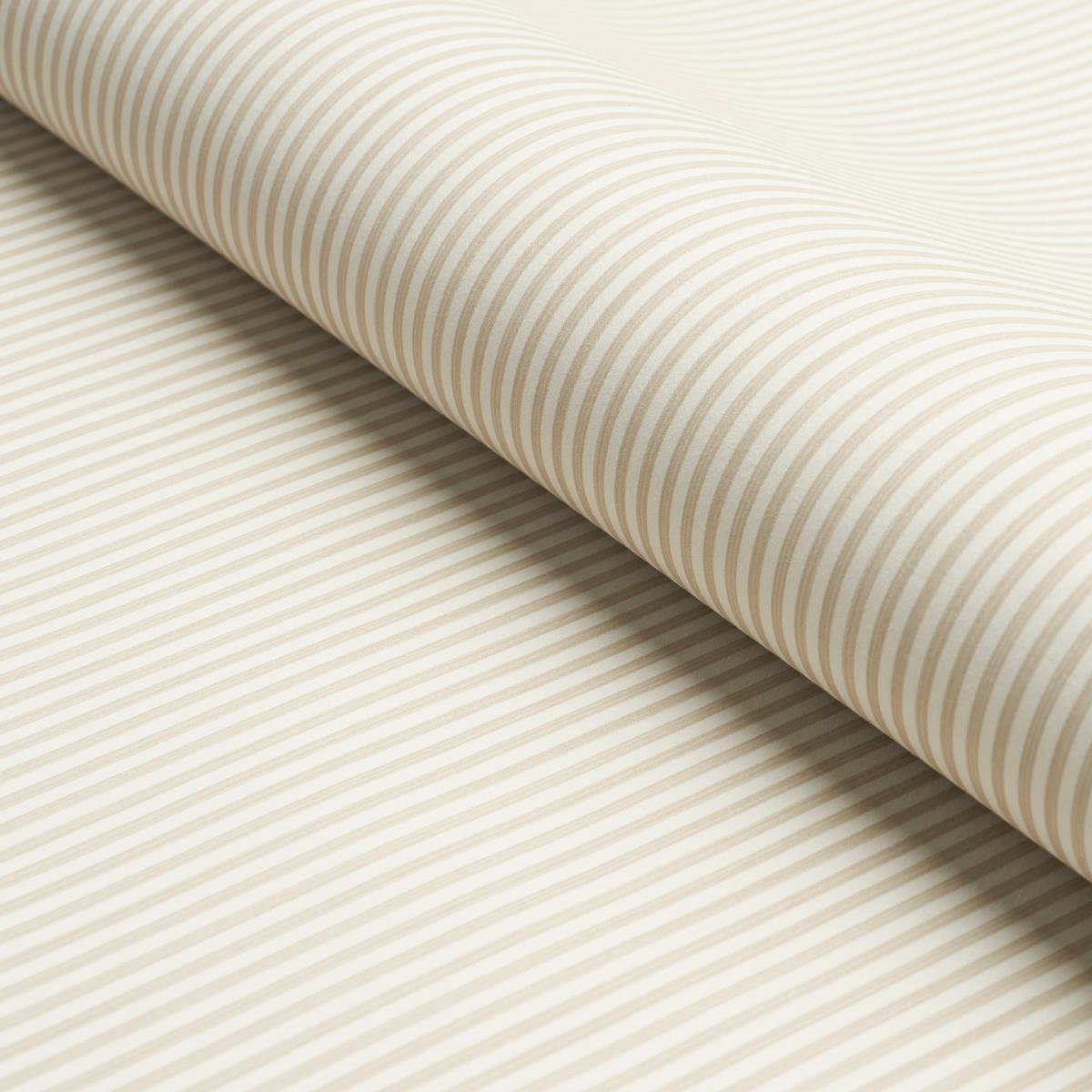 Edwin Stripe Narrow - Straw Wallpapers | Schumacher