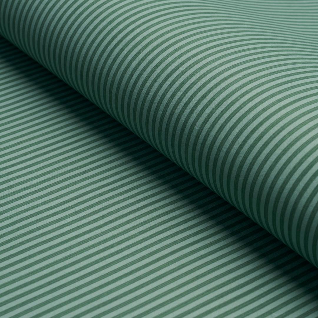 Edwin Stripe Narrow - Dark Green Wallpapers | Schumacher