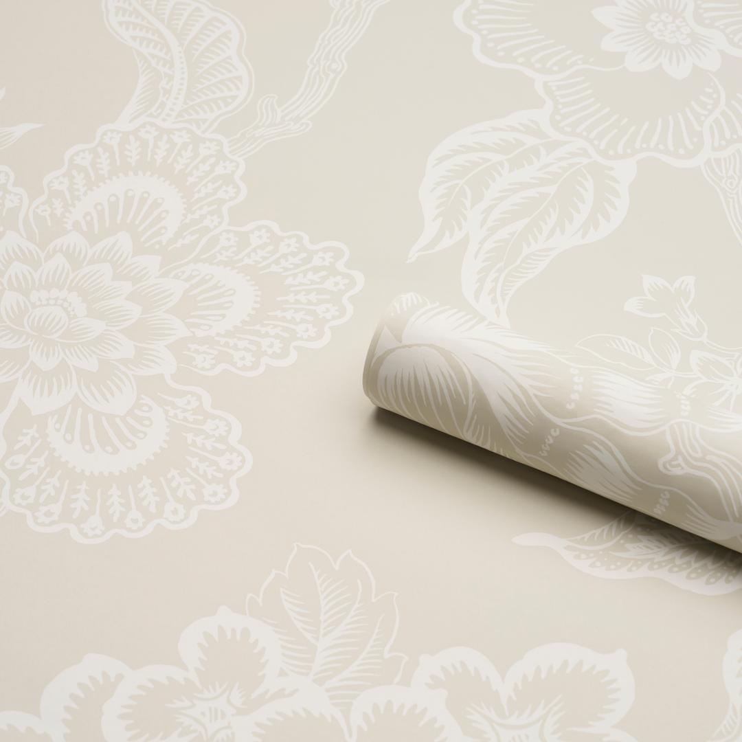Hothouse Flowers Silhouette - Cream Wallpapers | Schumacher
